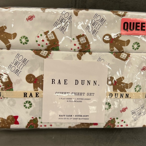 Rae Dunn | Other | Rae Dunn Gingerbread Man Queen Sheets Home Sweet ...